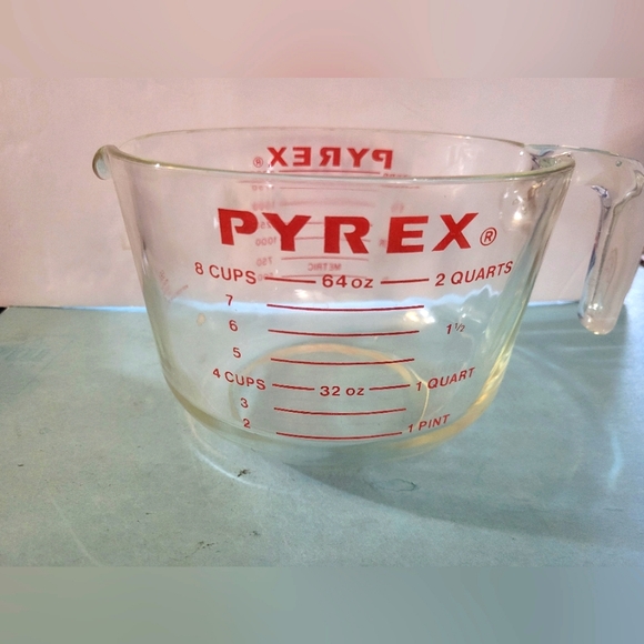 Pyrex | Kitchen | Vintage Pyrex 64 Oz Glass Measuring Cup 643 | Poshmark